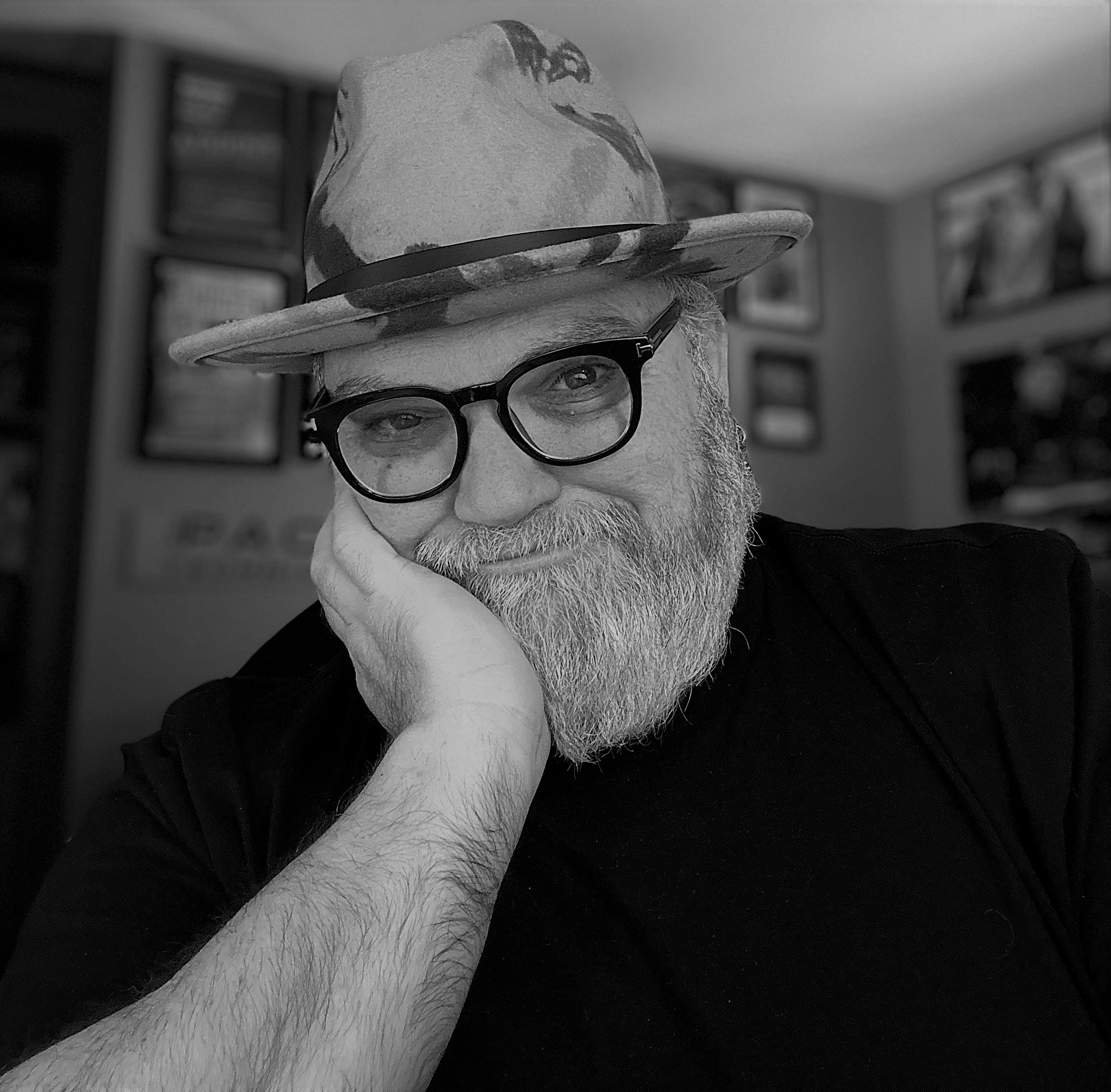 About Shael – CEREMONIES BY SHAEL